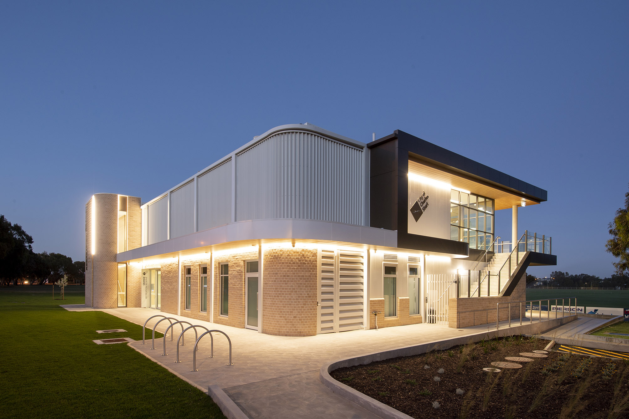 NINELINE™ – Architectural Wall Cladding Range. - Stratco Architectural ...